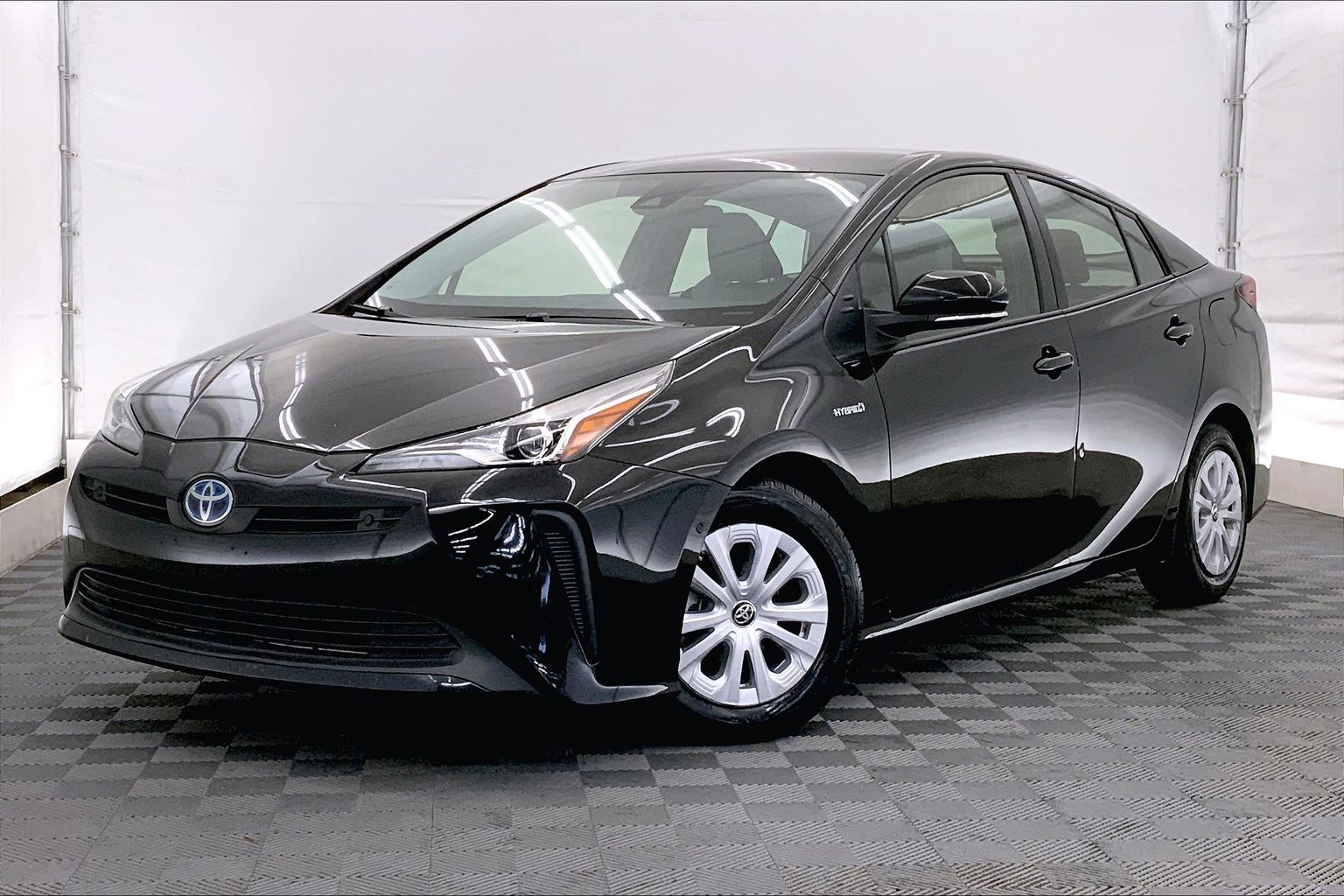 Toyota Prius 2022 Wagon Mpg