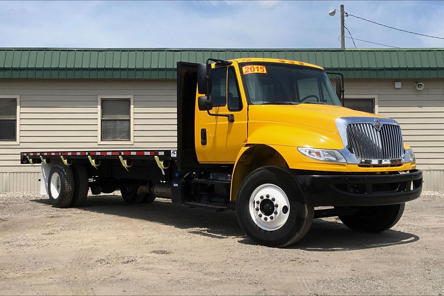 Pre-Owned 2015 International 4300 SBA 4X2 in Tampa #462904 ...