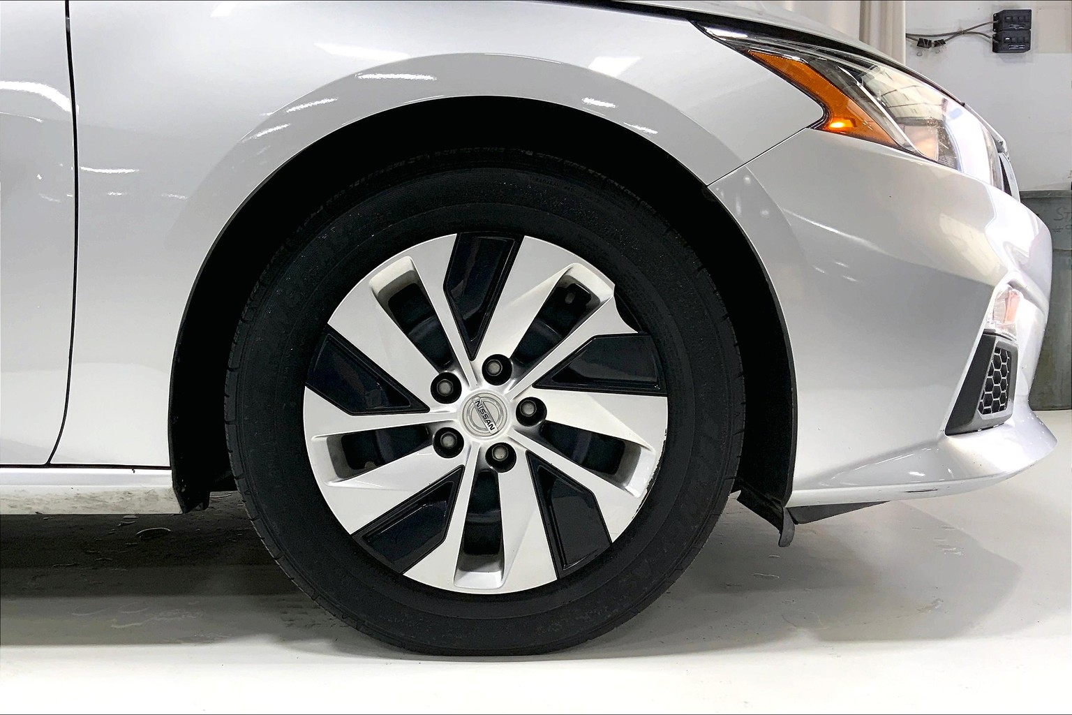 Nissan Altima Car Rims